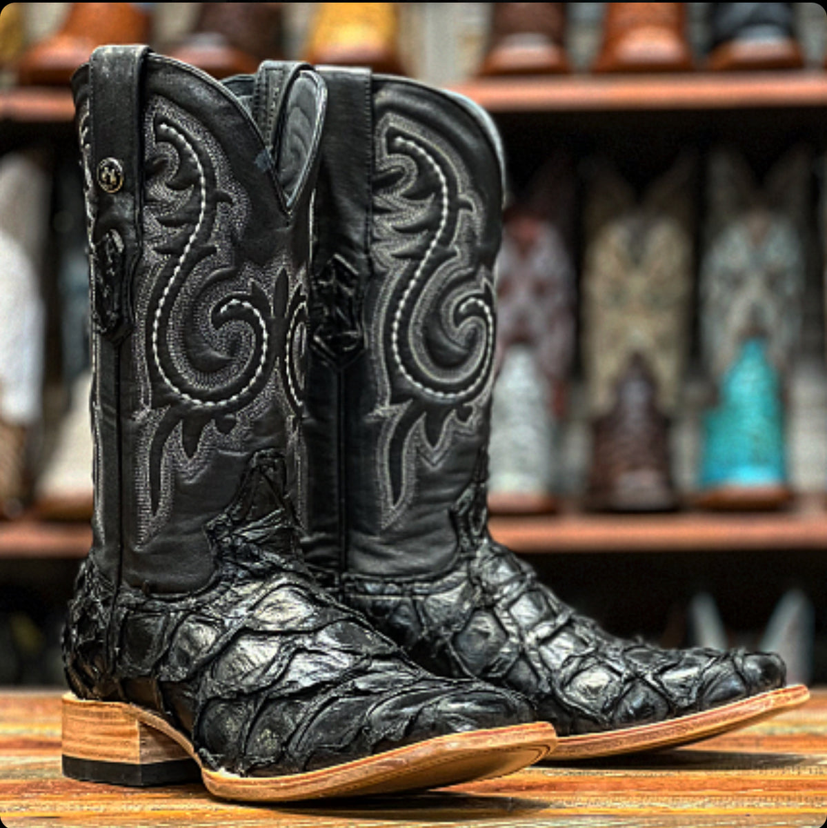 TMX201308 – Tanner Mark Boots