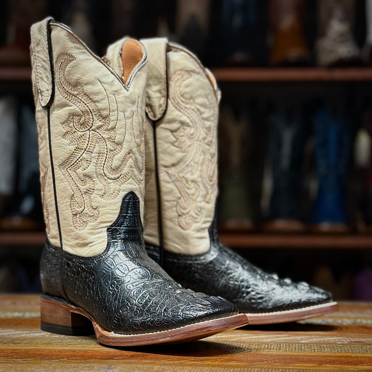 TMY2015156 – Tanner Mark Boots