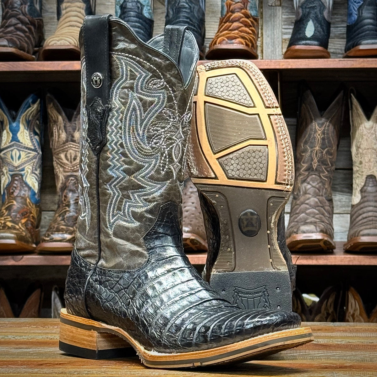 TMX208066 – Tanner Mark Boots