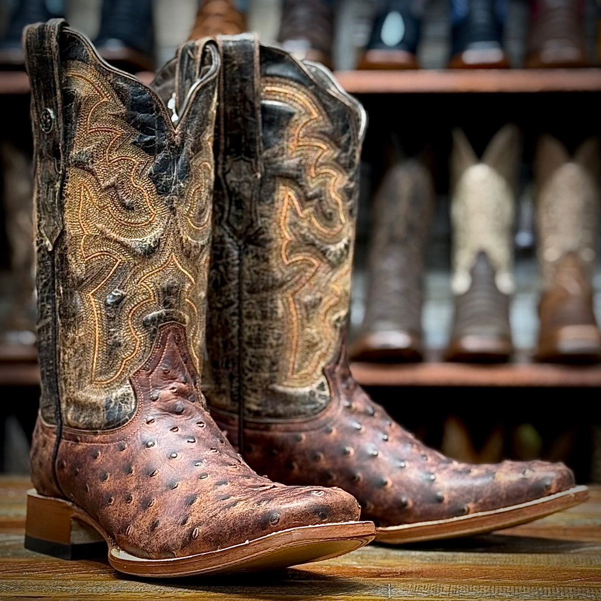 TM205587 – Tanner Mark Boots