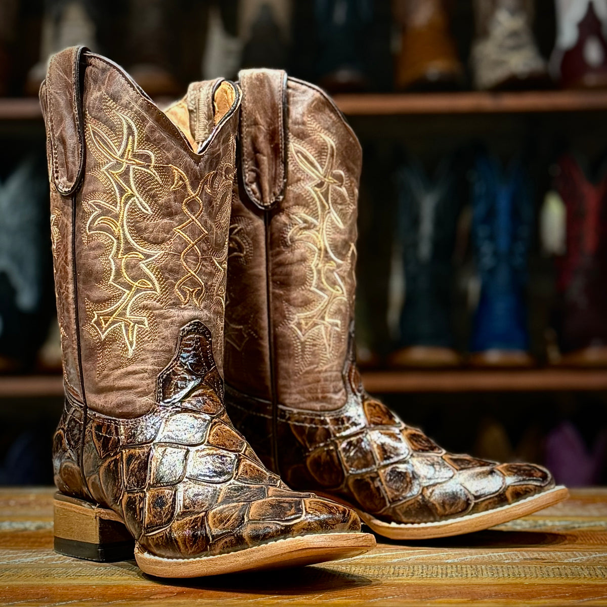 TMY205308 – Tanner Mark Boots