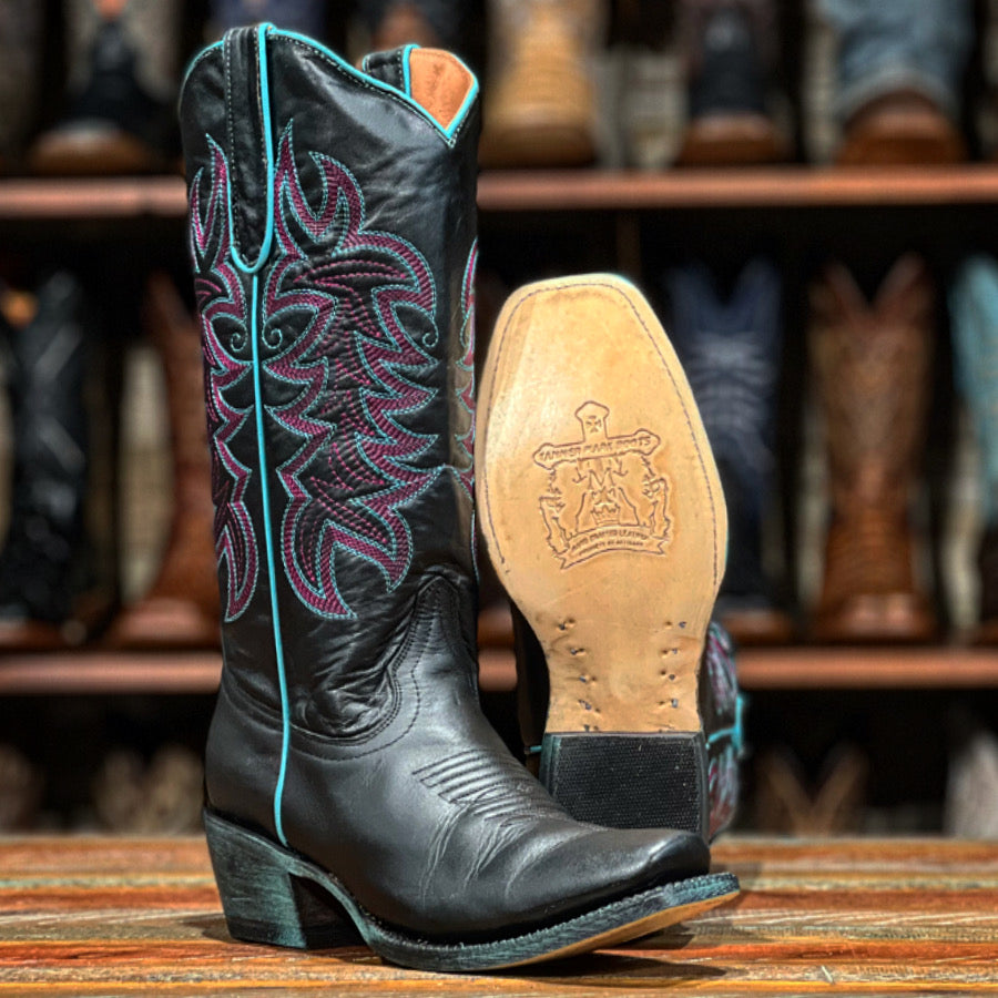 TML205111 – Tanner Mark Boots